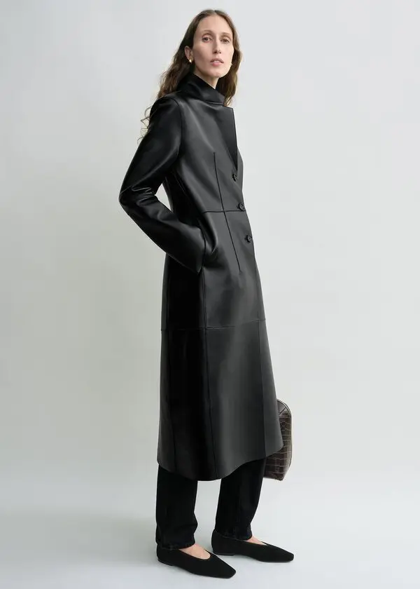 TOTEME Slim Leather Coat