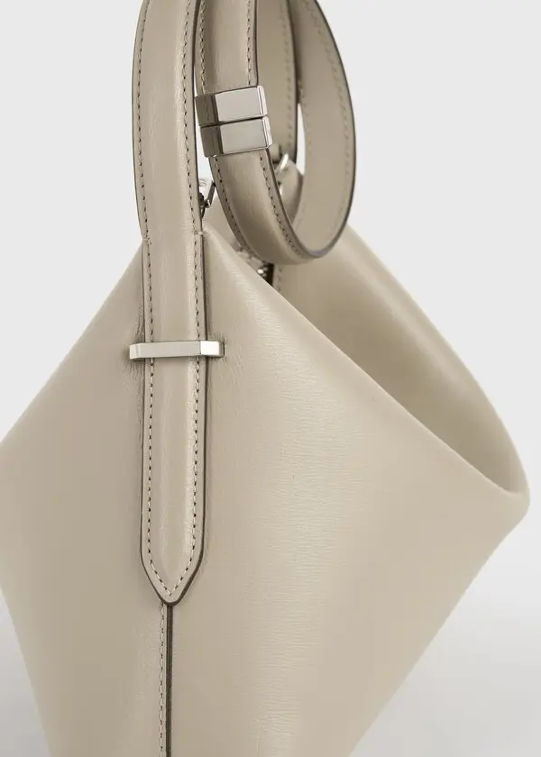 TOTEME Bevel Leather Wristlet