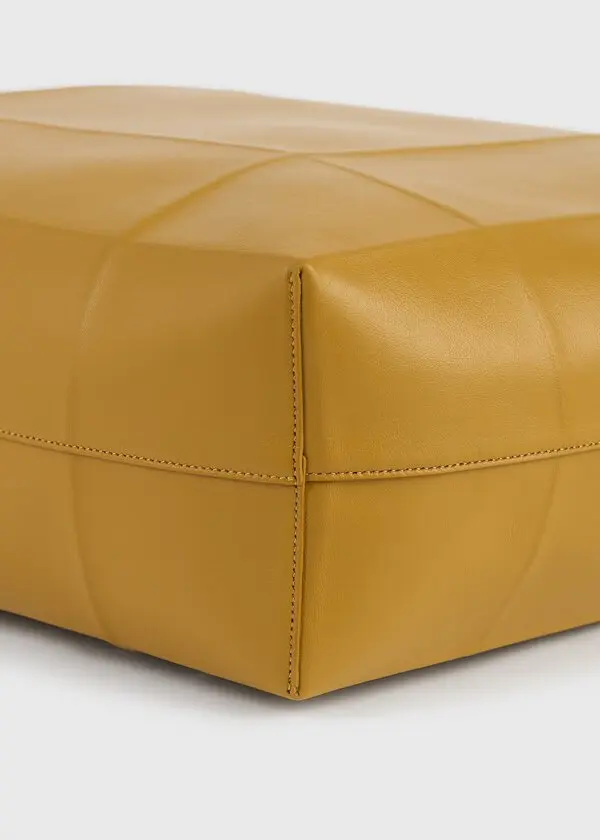 TOTEME Roam Leather Tote