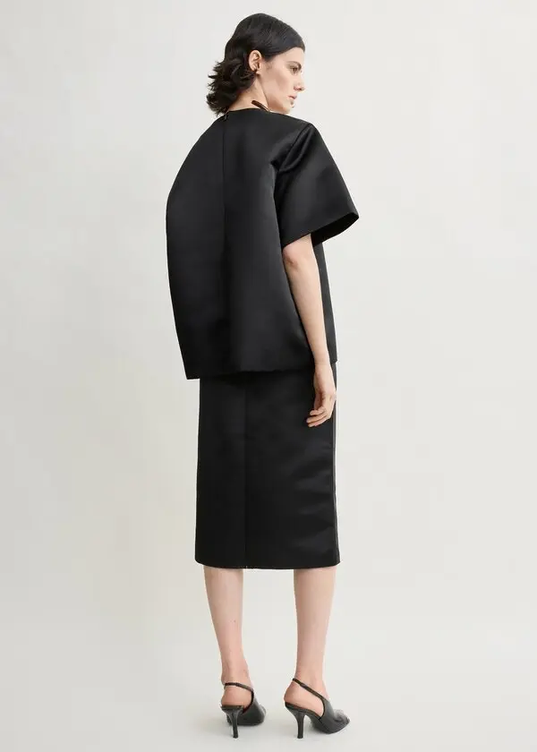 TOTEME Duchess Satin Tee