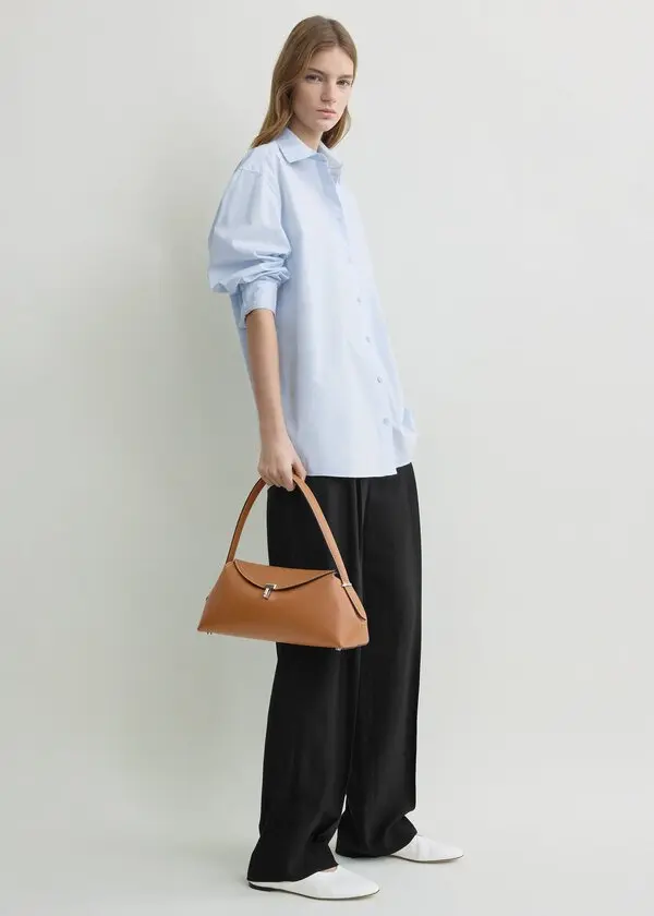 TOTEME T-lock Grained-leather Shoulder