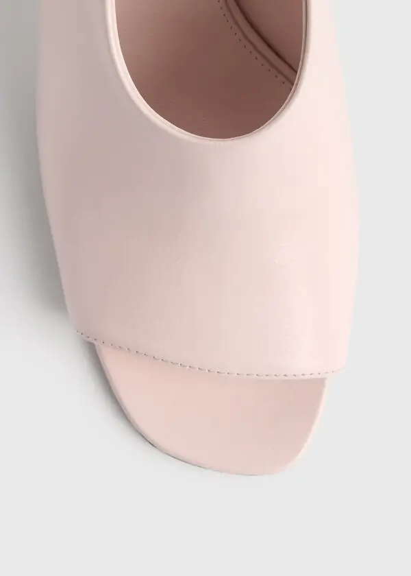 TOTEME Contour Naplack Slingbacks