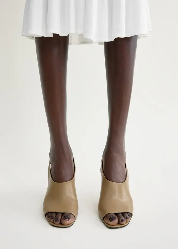 TOTEME Contour Nappa Slingbacks