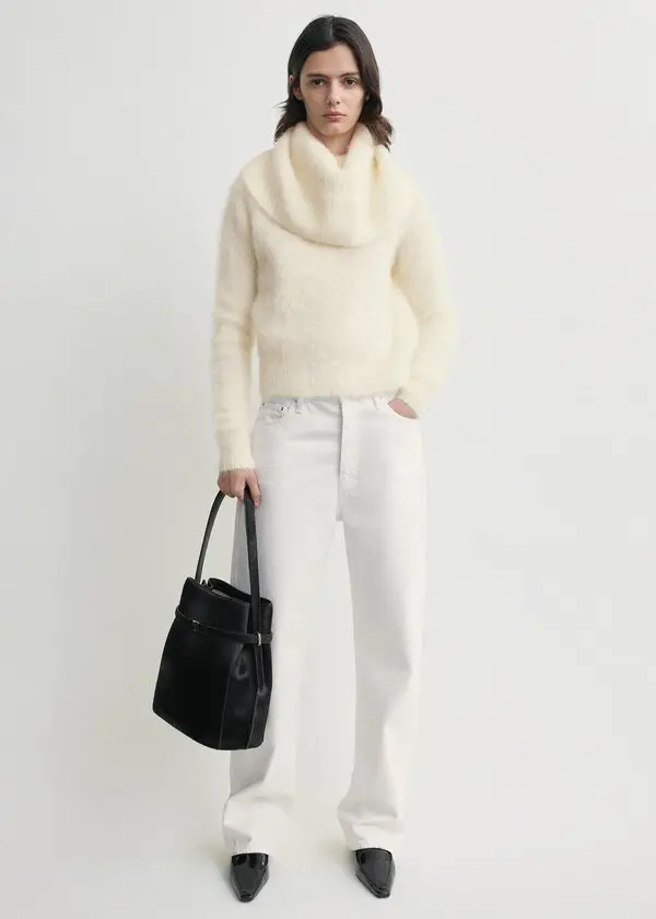 TOTEME Funnel Alpaca-blend Knit - Milk