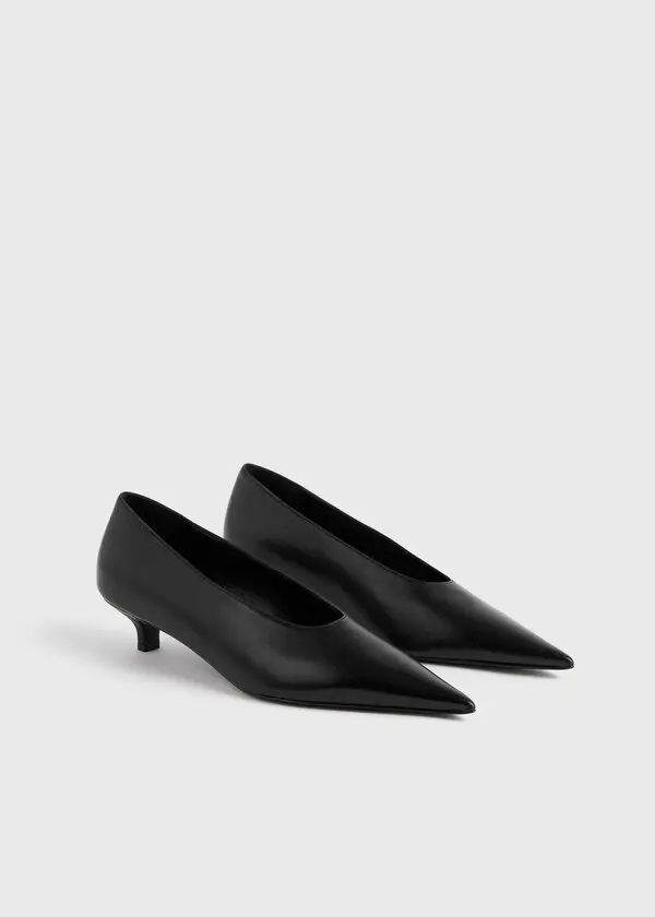 TOTEME Sharp Nappa Kitten Pumps