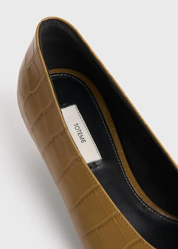 TOTEME Sharp Croco-embossed Kitten Pumps