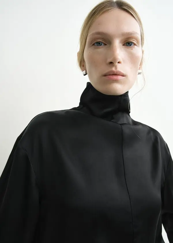 TOTEME Slouch-neck Blouse