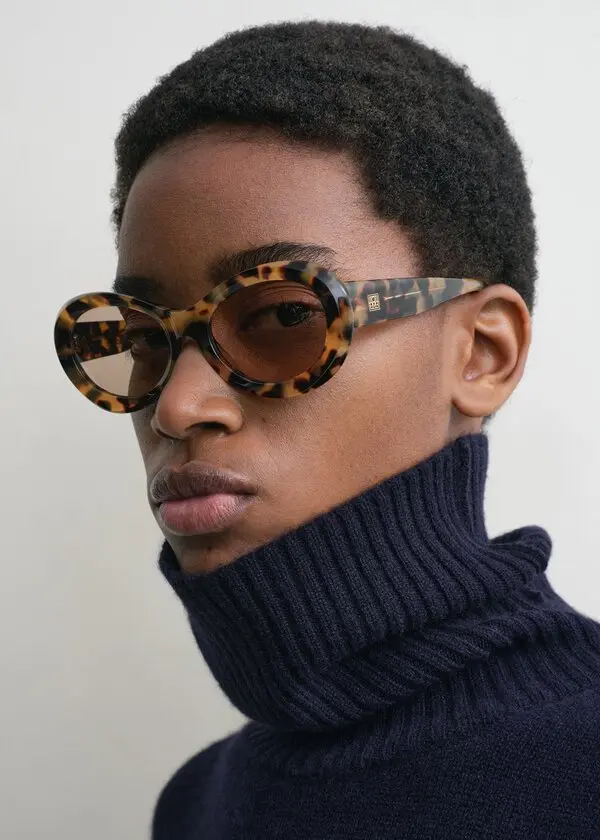 TOTEME Oval Sunglasses