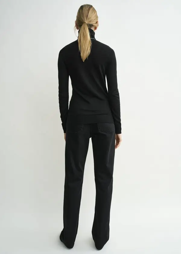 TOTEME Fine Turtleneck