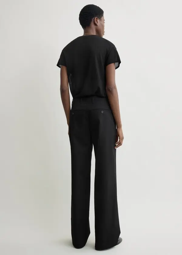 TOTEME Relaxed Chino Trousers