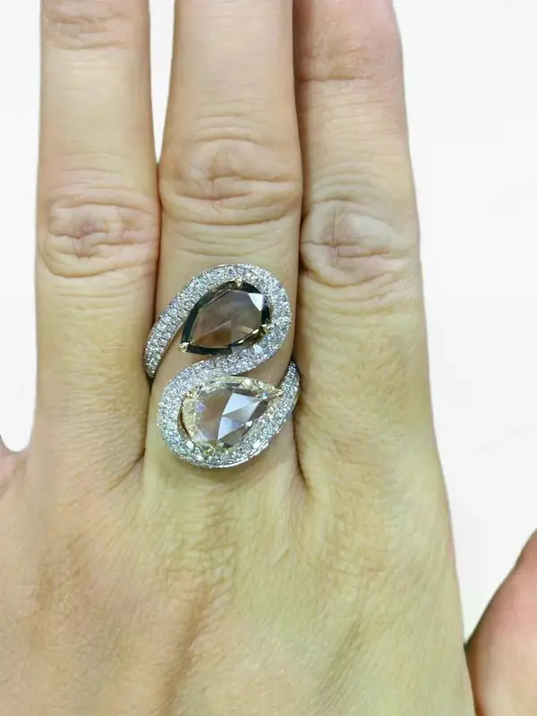 HYT JEWELRY Geometric Diamond Ring In 18k White Gold