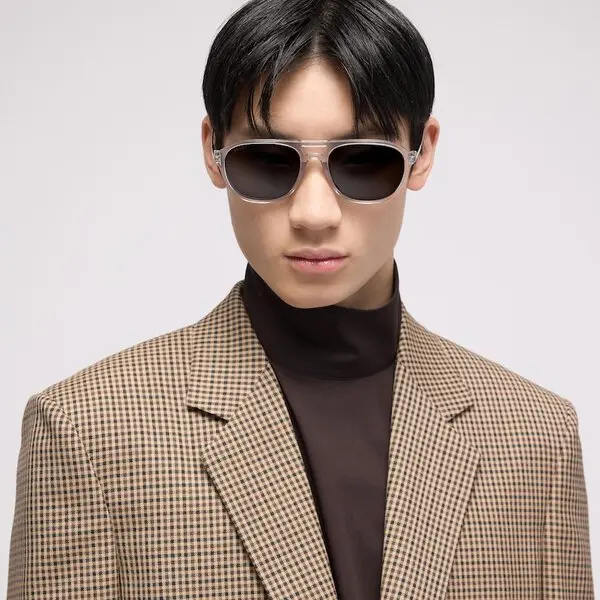 Gucci Specialized-fit Navigator Sunglasses - Grey