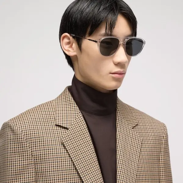 Gucci Specialized-fit Navigator Sunglasses - Grey