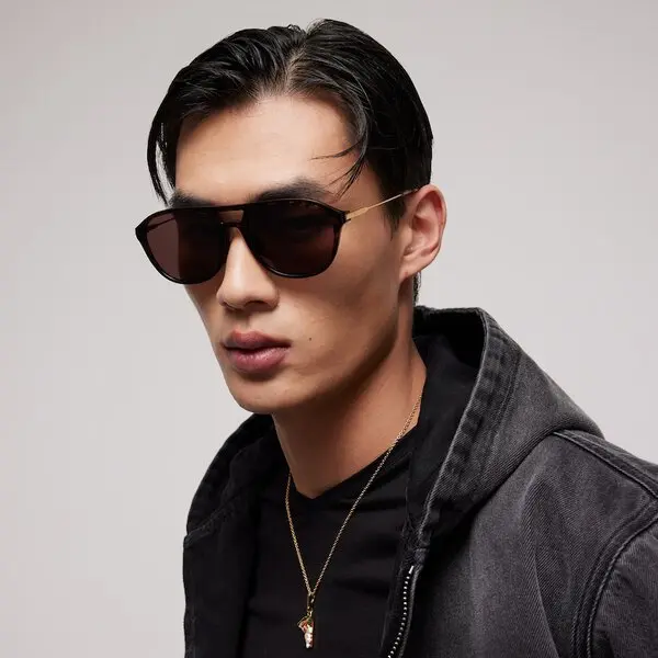 Gucci Navigator Sunglasses