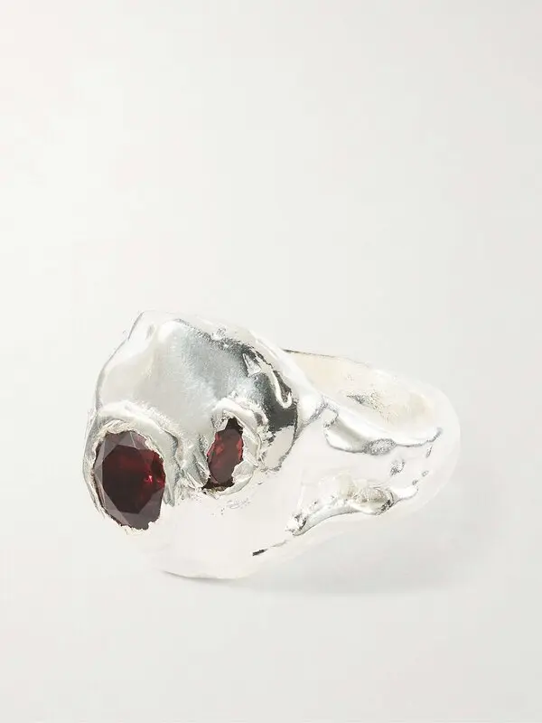 SIMUERO Coco Sterling And Garnet Ring - Silver