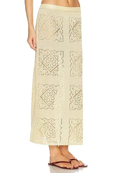 Calle Del Mar Knit Handkerchief Skirt