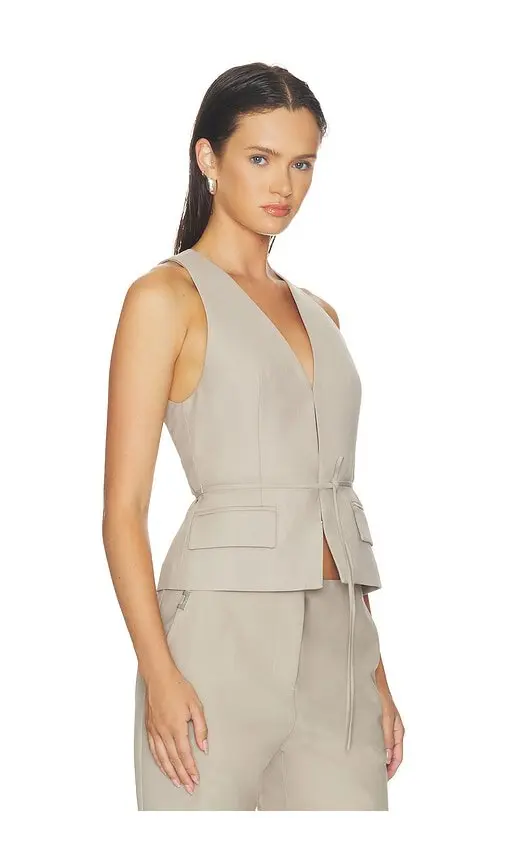 HAELO Halo Belted Vest In Beige