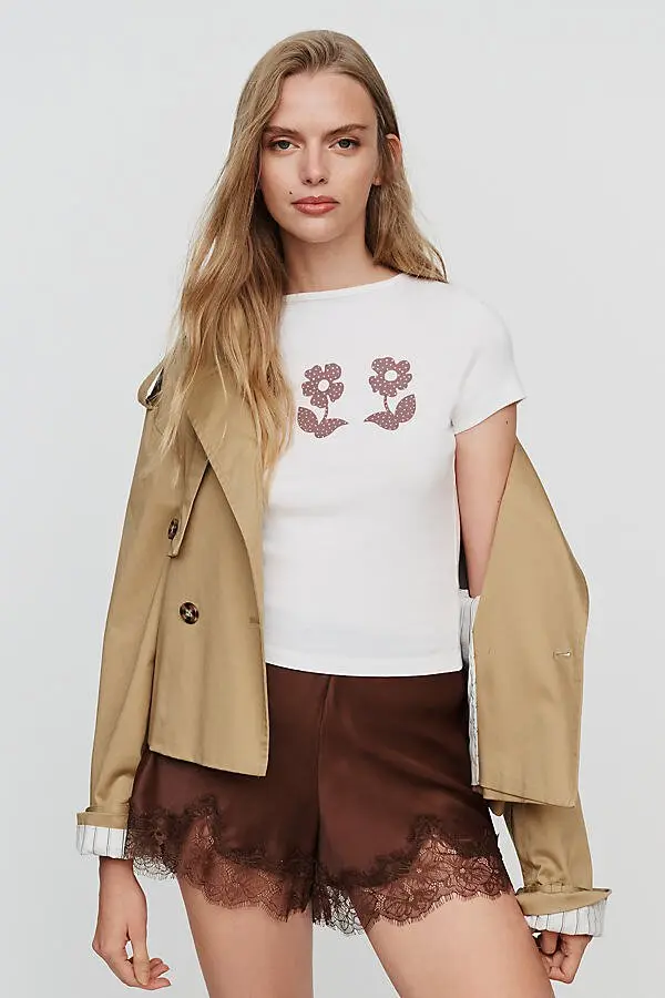 LISA SAYS GAH Alex Graphic T-shirt - Mod Dot