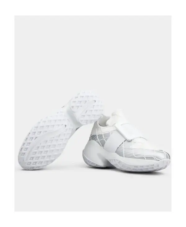 ROGER VIVIER Viv' Run Technical Lacquered Buckle Sneakers In Technical Fabric