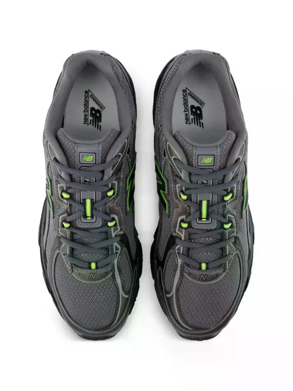 NEW BALANCE 740 Sneakers