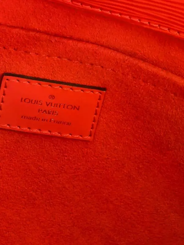LOUIS VUITTON Marly Handbag Epi Leather Mm Satchel - Red