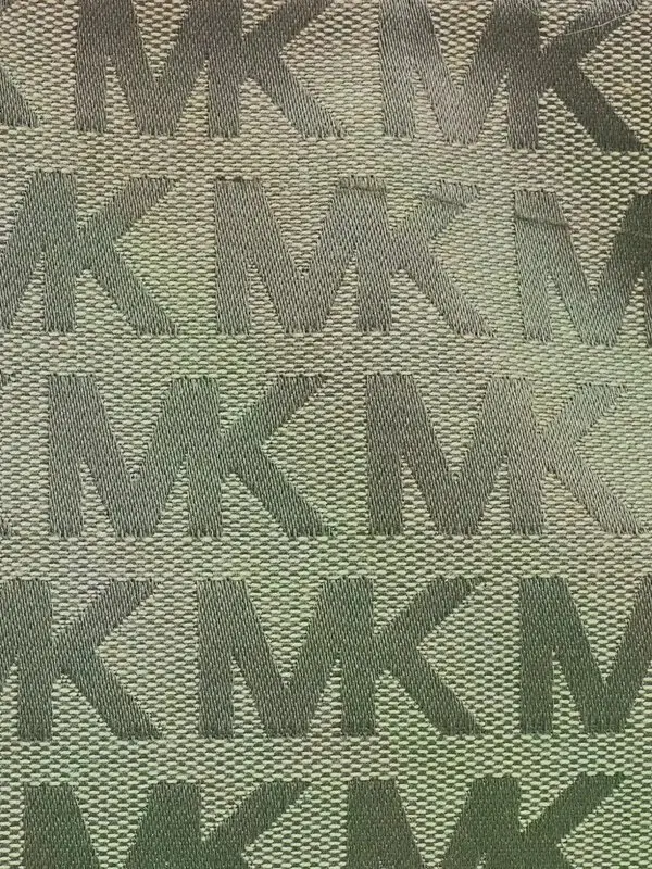 Michael Kors Jet Set Tote Bag