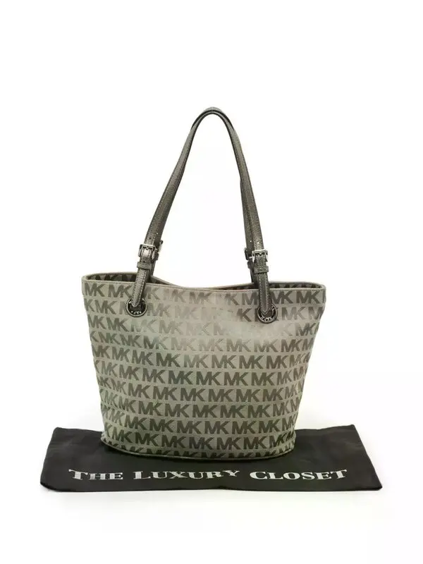 Michael Kors Jet Set Tote Bag