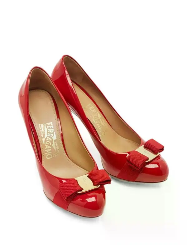 FERRAGAMO Vara Bow Leather Heeled Pumps