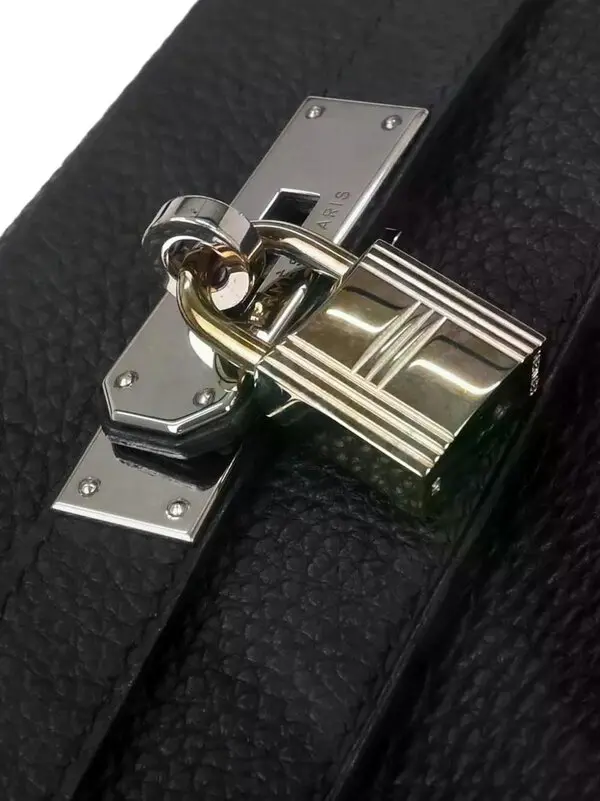 Hermès Kelly 32 Retourne Handbag