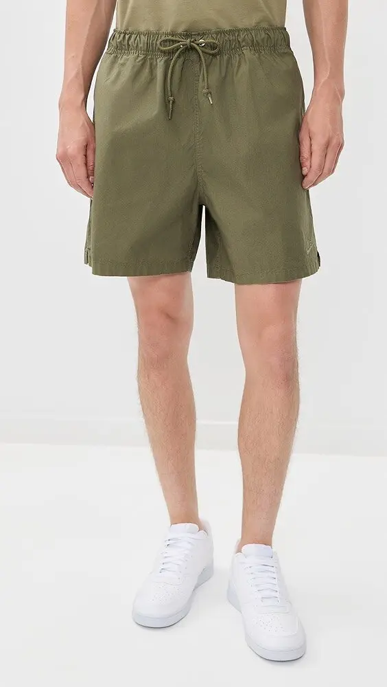 Nike Flow Shorts 5.5 - Medium Olive