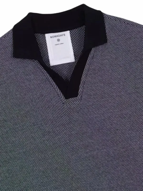 NOWADAYS Open-collar T-shirt