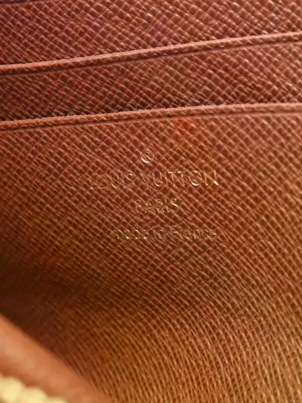 LOUIS VUITTON Noah Monogram Coin Purse