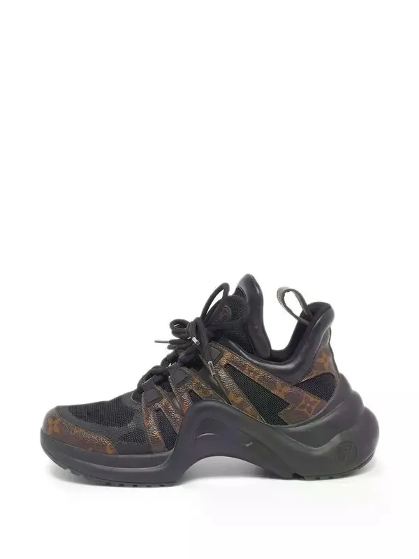 LOUIS VUITTON Archlight Monogram Sneakers - Black
