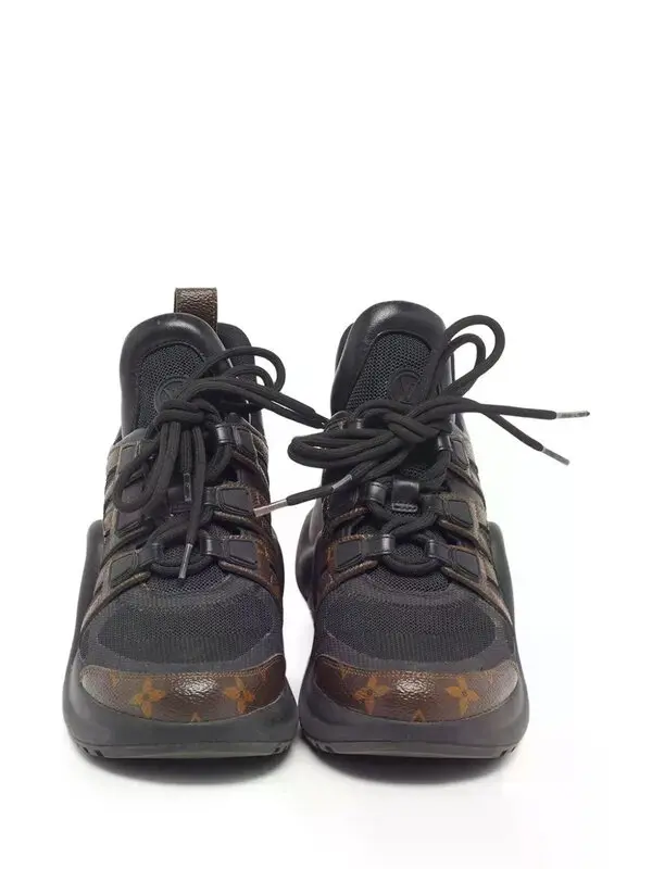LOUIS VUITTON Archlight Monogram Sneakers - Black
