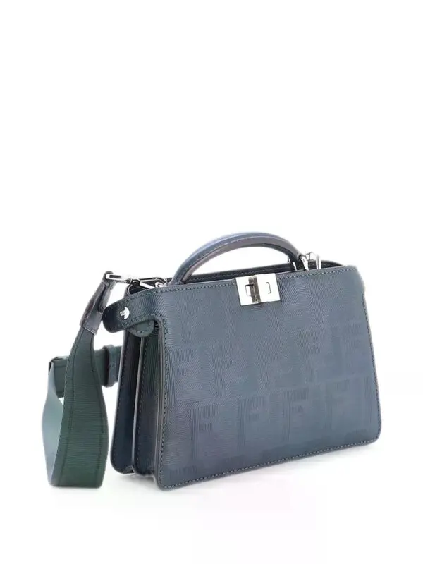 Fendi Peekaboo Iseeu X-cross Baguette Bag - Green