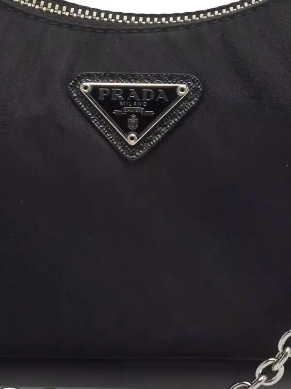 Prada Re-edition 2005 Chain Shoulder Bag
