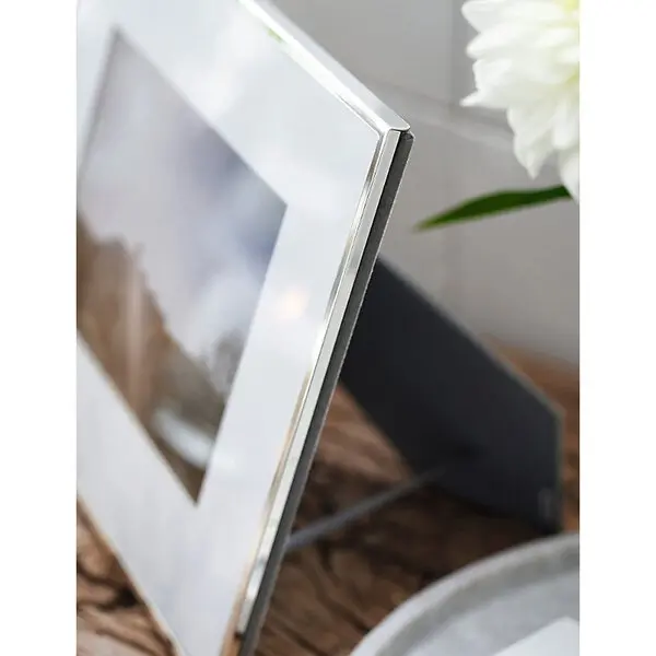 THE WHITE COMPANY Fine -plated Steel Photo Frame 5” X 7