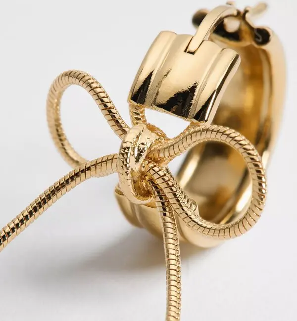 Dior Petit Nœud Cd Earrings