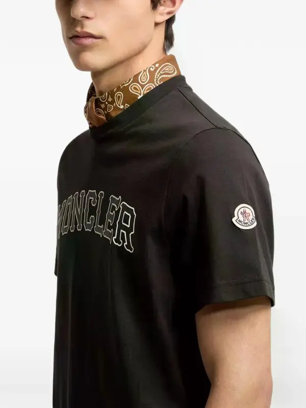 Moncler Logo-print T-shirt - Black