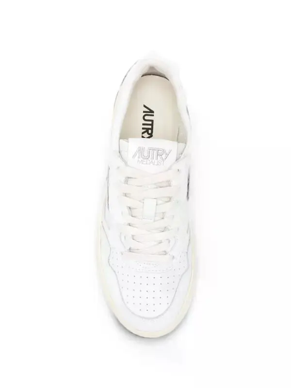 AUTRY Medalist Leather Sneakers