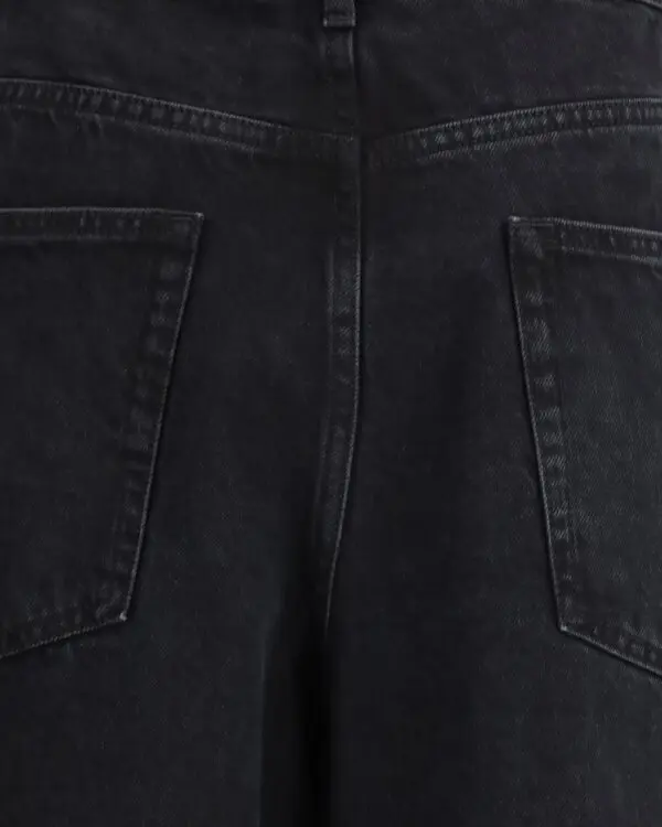 RÓHE Baggy Fit Jeans