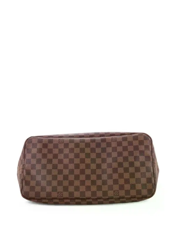 LOUIS VUITTON Damier Gm Tote Bag