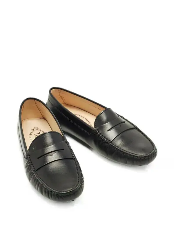 TOD'S Slip-on Loafers