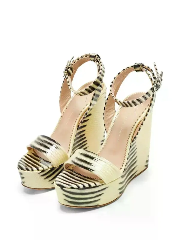 GIUSEPPE ZANOTTI Patent Leather Wedge Sandals - Neutrals