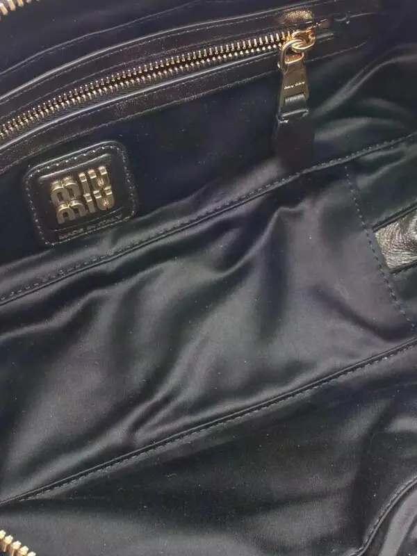 Miu Miu Beau Logo-embossed Shoulder Bag