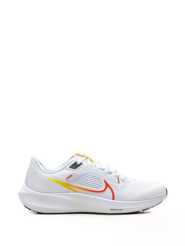 Nike Pegasus 40 Lace-up Running Sneakers