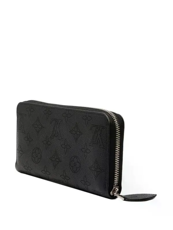 LOUIS VUITTON 2021-2026 Monogram Mahina Zippy Wallet Long Wallets