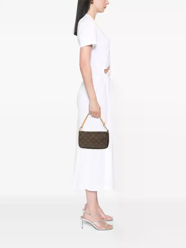 LOUIS VUITTON Monogram Pochette Accessoires Shoulder Bag