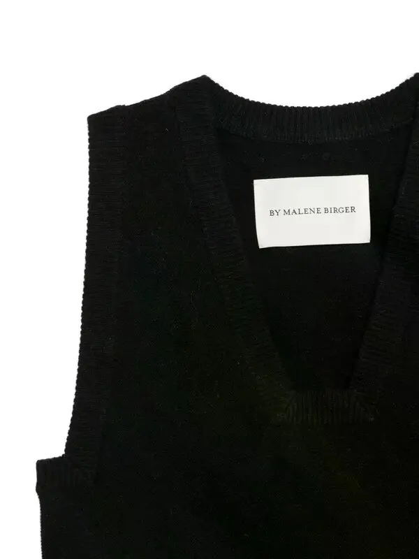 BY MALENE BIRGER Wione V-neck Tank Top