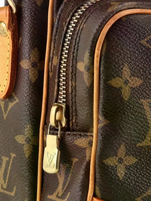 LOUIS VUITTON Amazone Crossbody Bag Monogram Canvas
